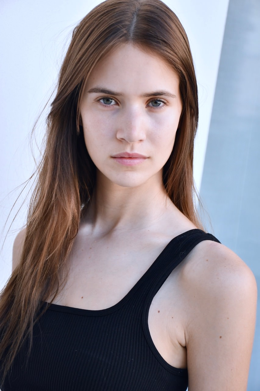 INES ART – Look1 Models